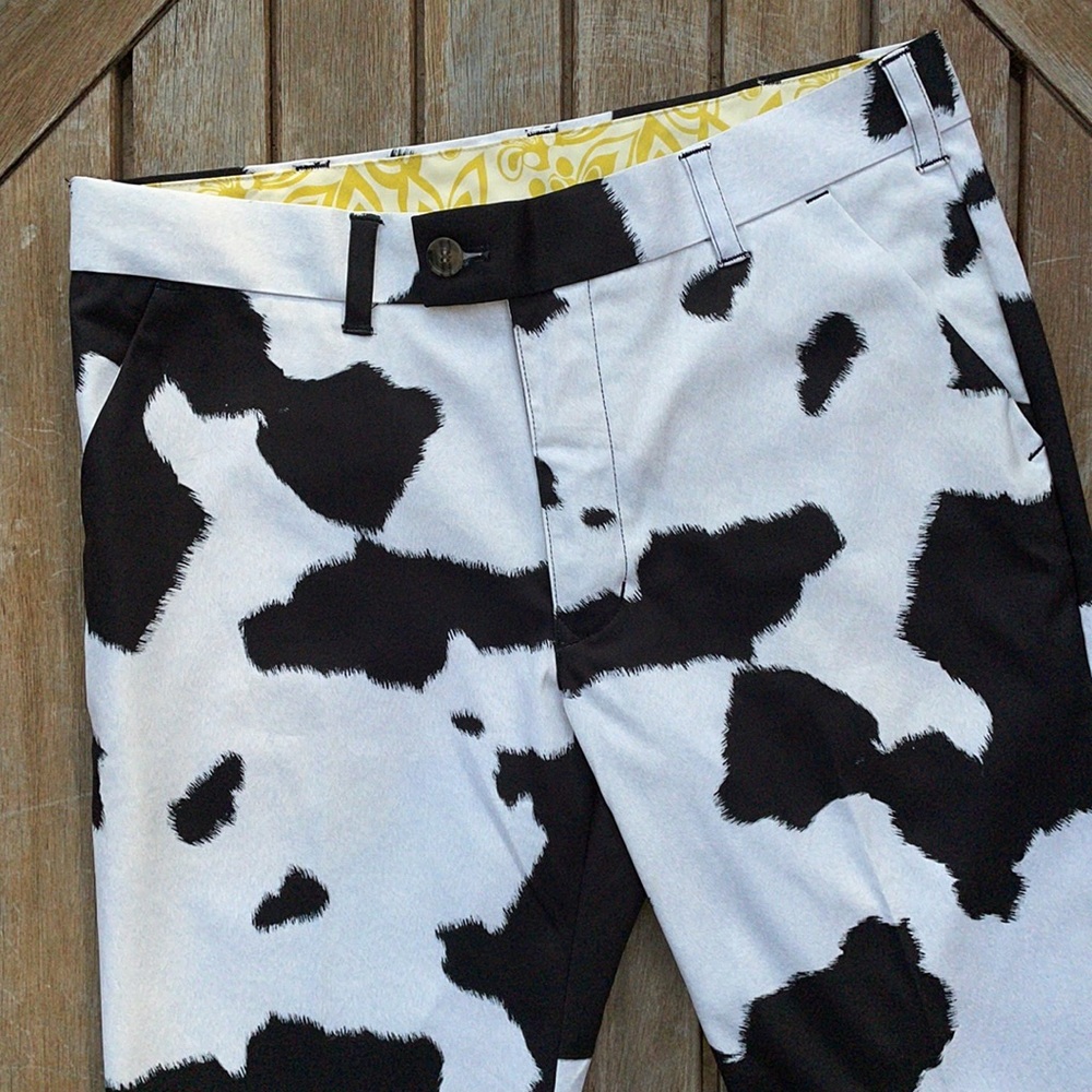 Rare Loudmouth Brand Cow Print Golf Shorts - Gem